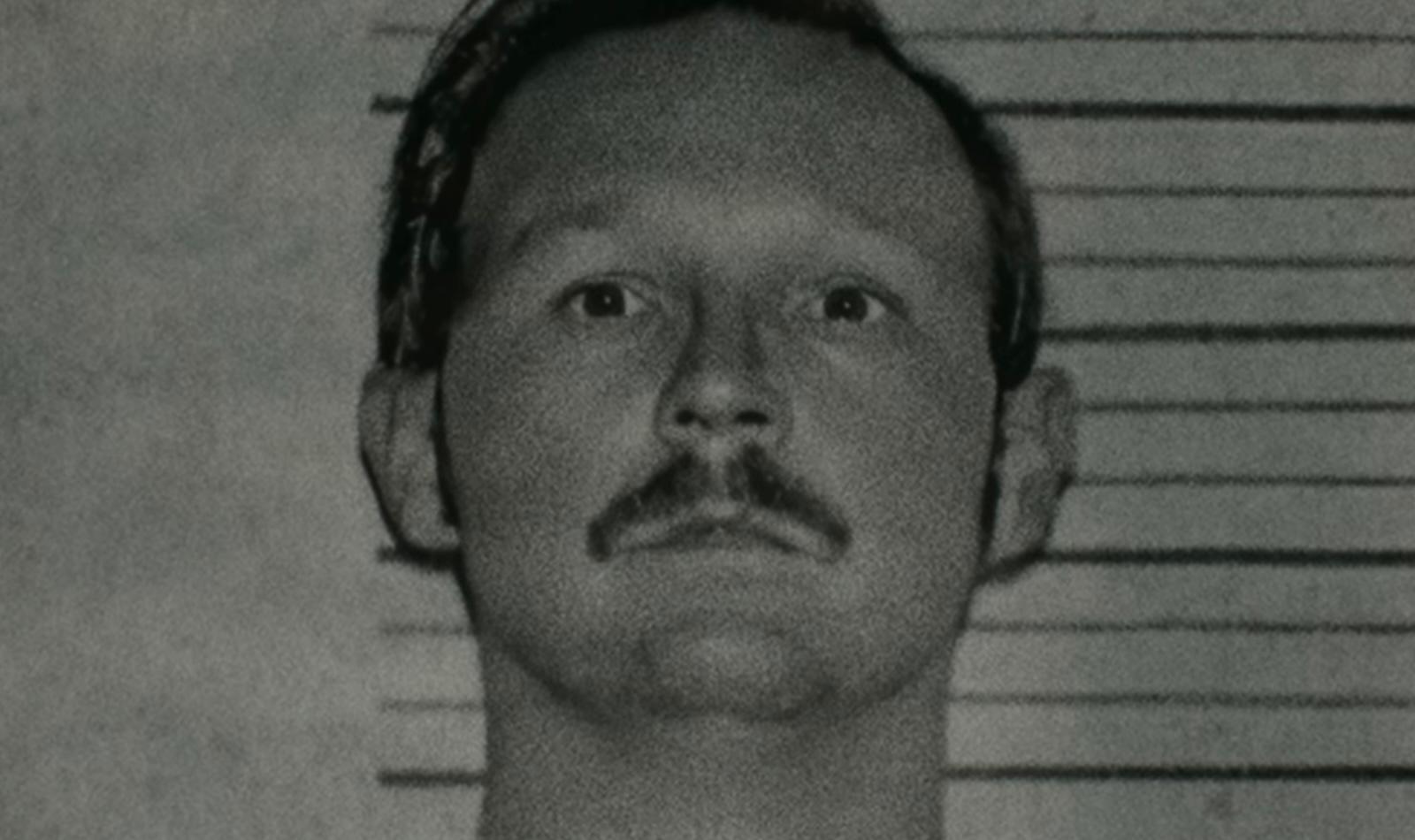 넷플릭스의 Into The Fire를 풀다: 미스터리의 절반이 해결되다